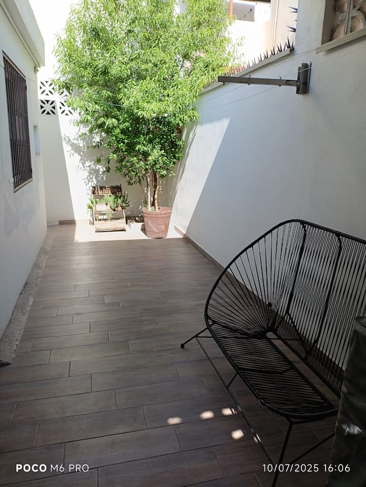 Casa-depa, Para 5 Personas 2 Hab. Centrico - Monterrey