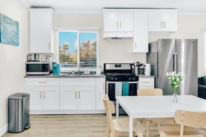 Stylish Home+ Ac/w&d/parking| 3mins To Balboa Park - El Cerrito - San Diego