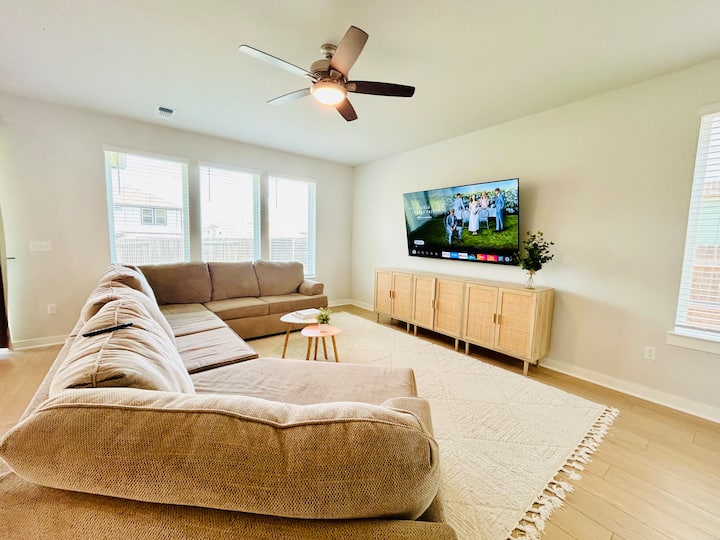 Brand New Home In South Austin 3b-2.5b - Buda, TX