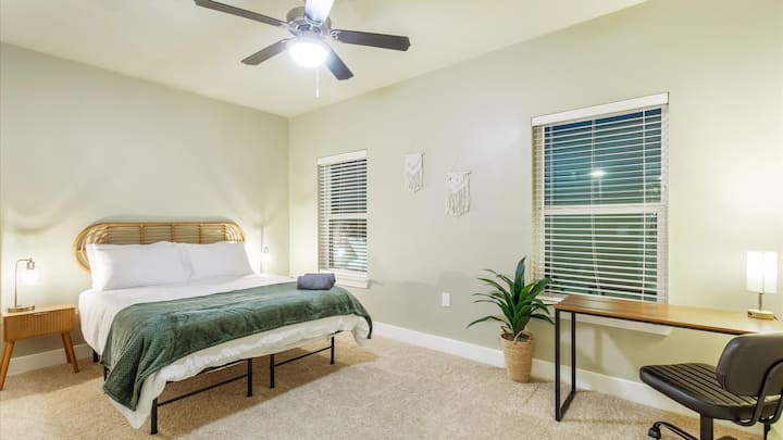 Superhost | Spotless 2br·cowboys·rangers·downtown - Grand Prairie, TX