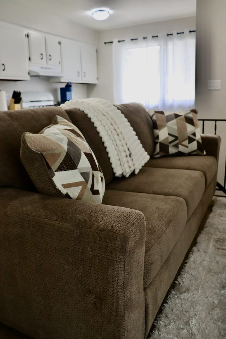 Near Notre Dame • 1br Relaxing Apt_free Parking - Mishawaka, IN