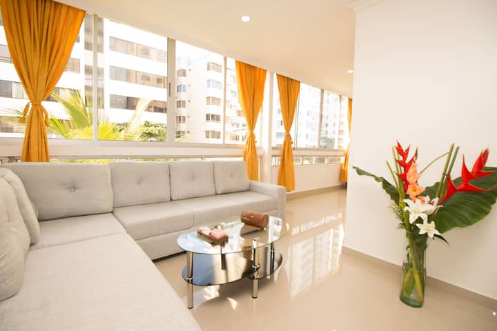 2 Bedroom Apartment And Beach Access - Cartagena, Colombia