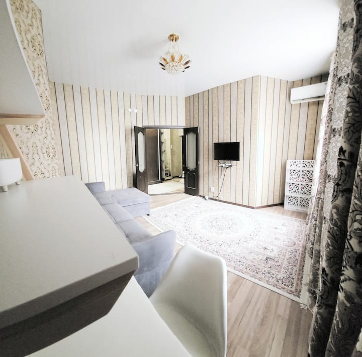 Cozy Apartment On Mederova St! - Bishkek