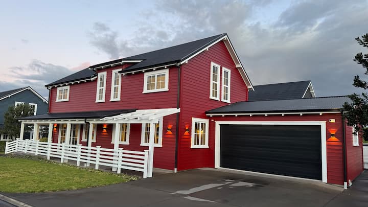 Beach Breeze Escape - Waihi Beach