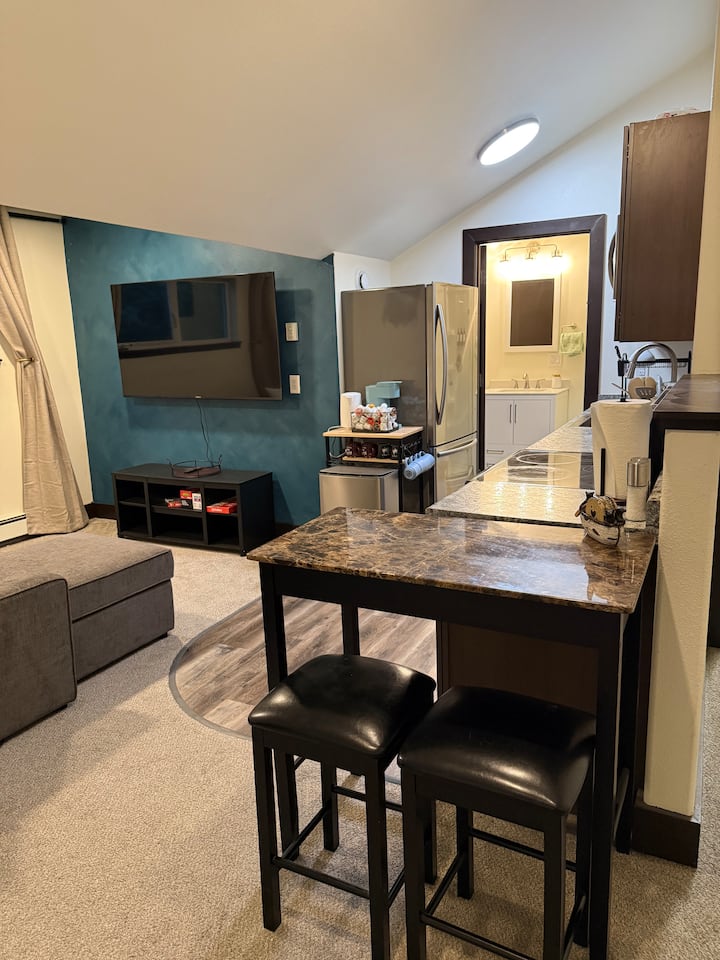 The Ridgeview Retreat - Alaska