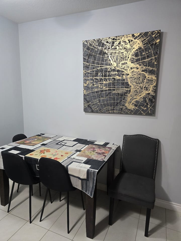 Cozy Basement Suite • Private Entry •Fort Mcmurray - Fort McMurray