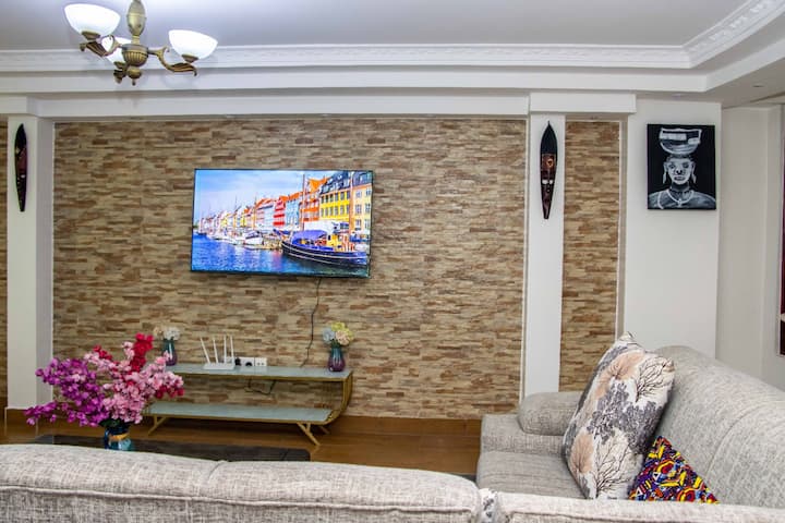 Modern 4br Apt | Pool, Gym, Sauna, Steam Bath - Nairobi