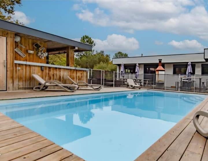 Villa Avec 7 Ch Avec Piscine - Biganos