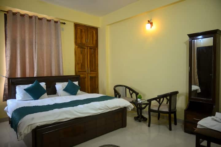 Kashi Retreat - Varanasi