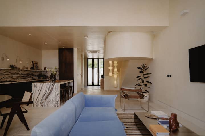 Haus Of Luma Riverfront Luxury Villa - Australia