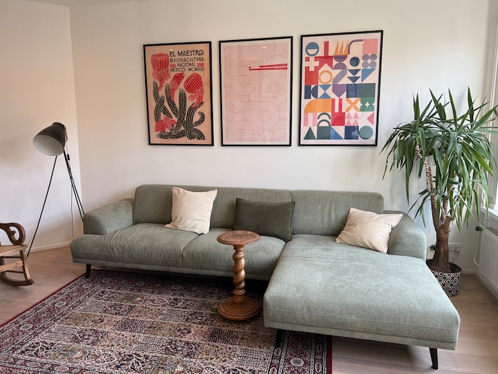 Bright Top-floor Retreat Centrally Located - Amsterdam