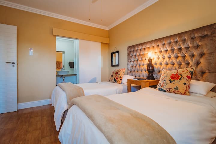 4 Bedroom- Golfer's Paradise @17onwellington - George