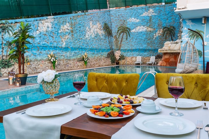 Havuz Başında Kendi Dairenizde - Trabzon