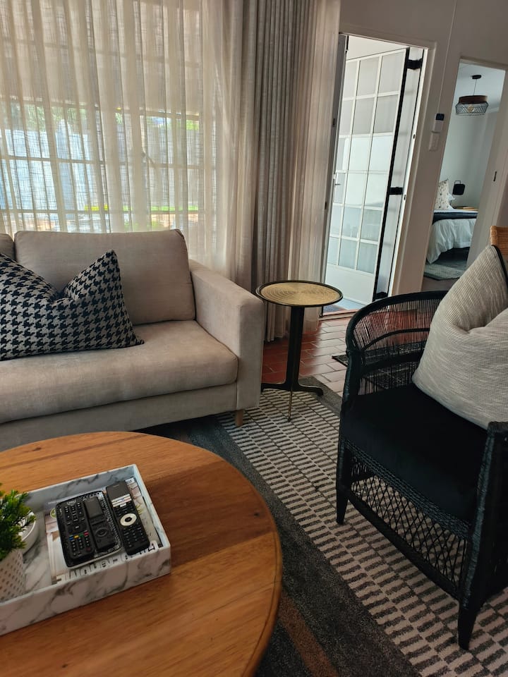 Serene Haus | Timeless Comfort In Embassy District - Pretoria