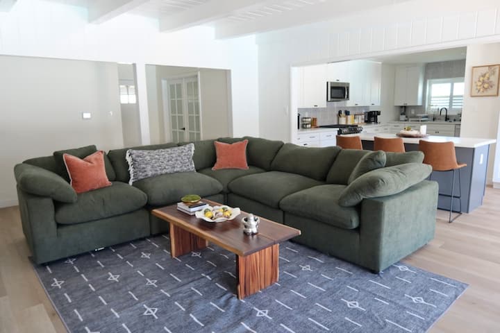 Modern Downey Retreat With Pool – Central Location - Downey, CA