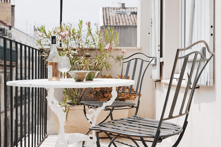 Suite Avec Terrasse En Provence - Marseille