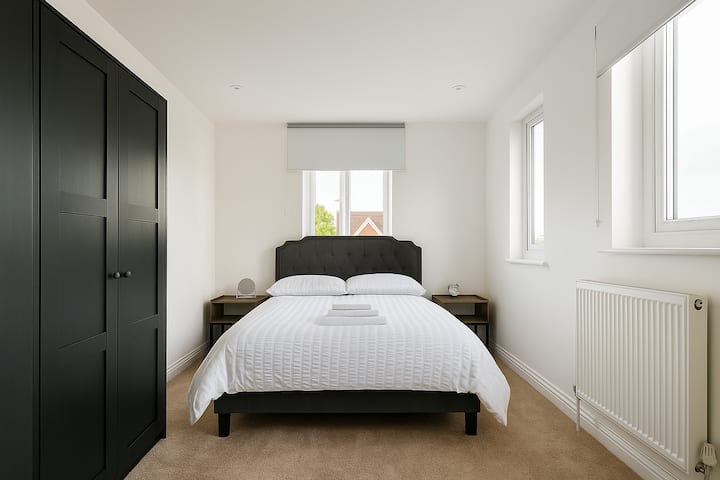 5 Bedrooms + 3 Bathrooms Victorian House - 크로이던