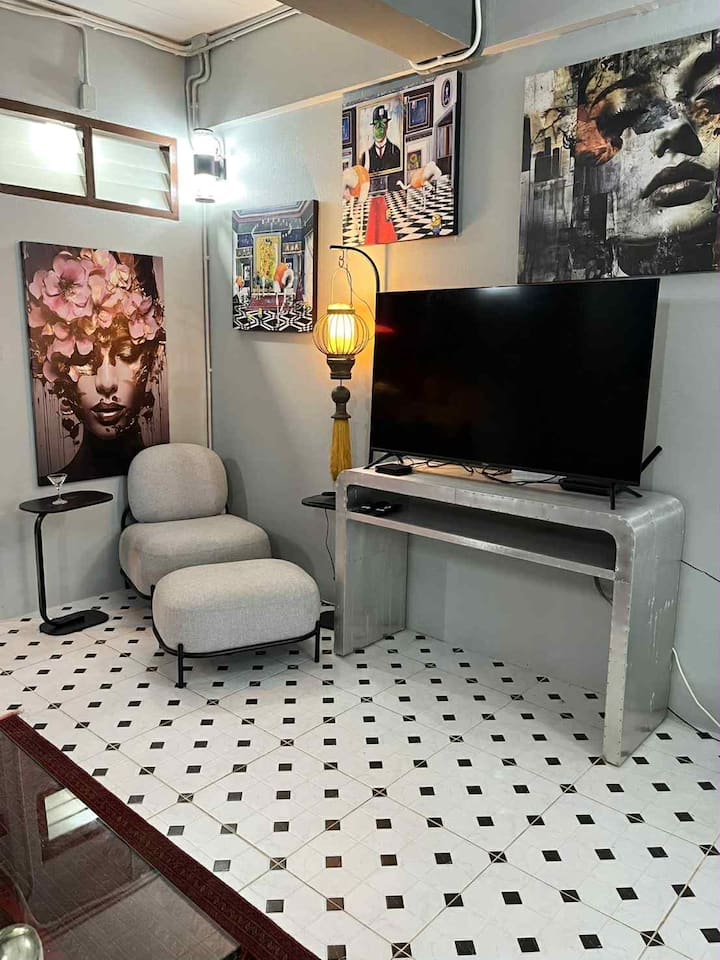 Our Most Popular Affordable Inner City Town House - Chiang Mai