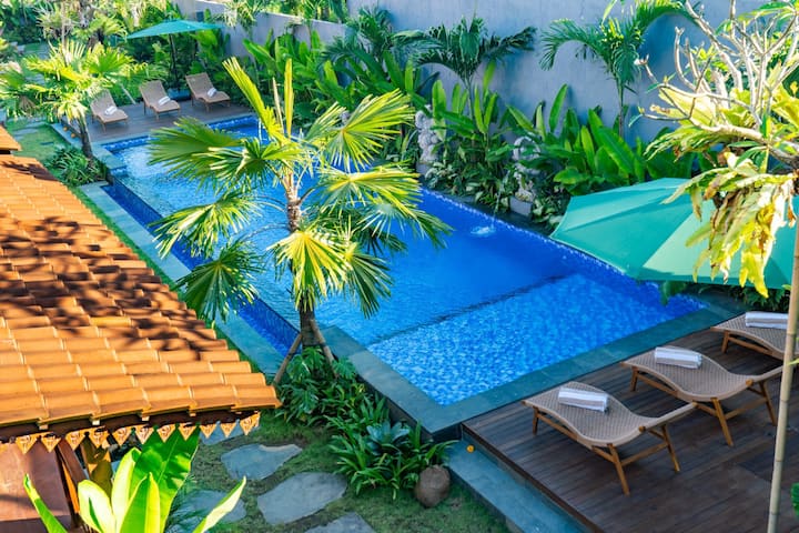 Private Wooden Villa In Ubud - Indonesia