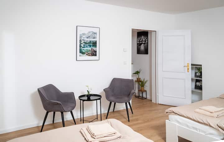 Stylisches City Appartment, Nähe Englischer Garten - Eching