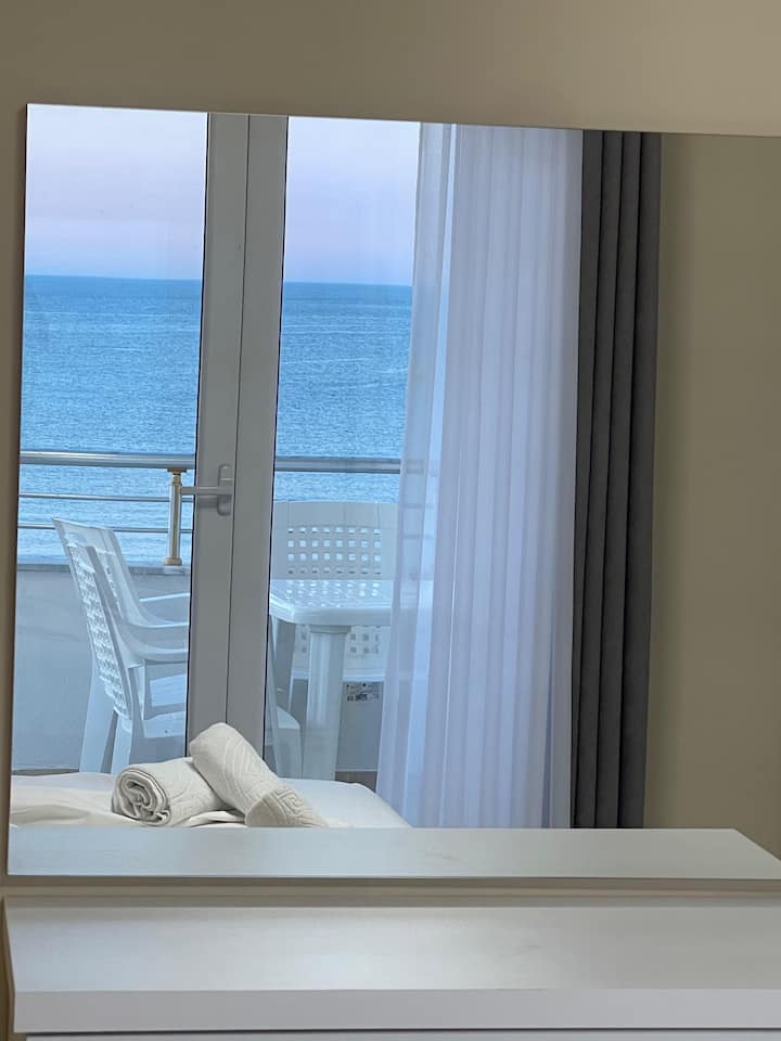 Luxury Sea View Apartment - Durrës