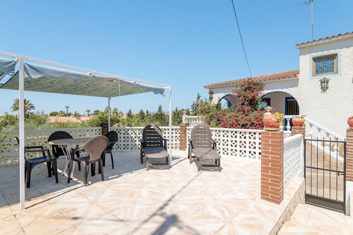 Villa With Private Swimming-pool In Quiet Location - Busot