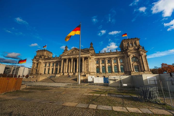 Lux Central Studio Apartment - Berlin