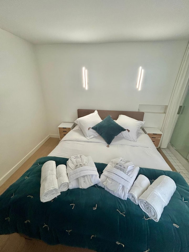 Charmant Appartement Au Cœur De Saint Germain - Paris