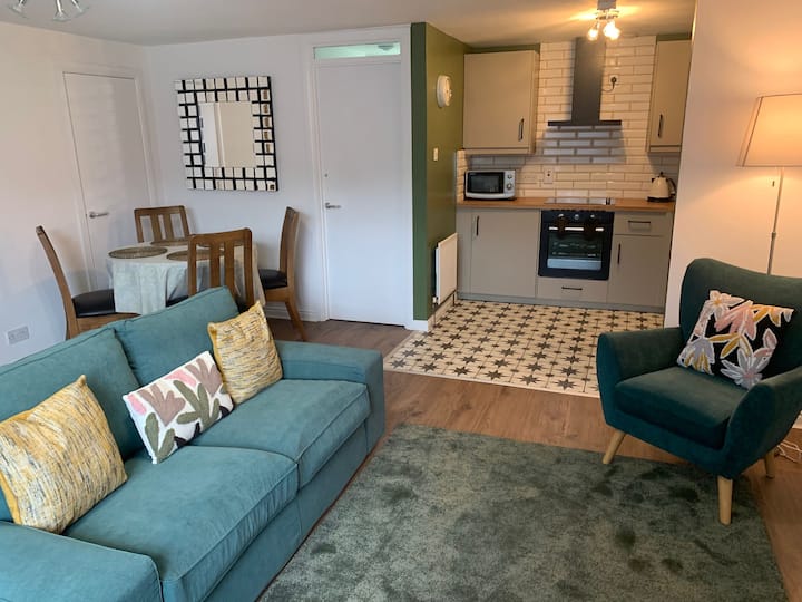 2 Bedroom Luxury Apartment - Belfast