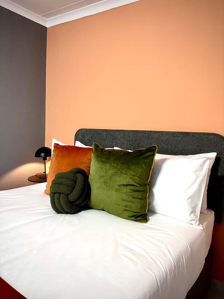 Immaculate' Guest Suite - Edenvale