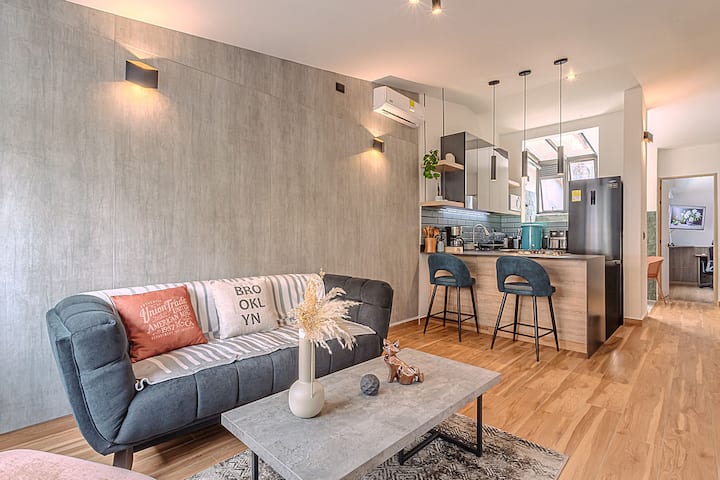 House In El Poblado/exclusive/central - Medellín