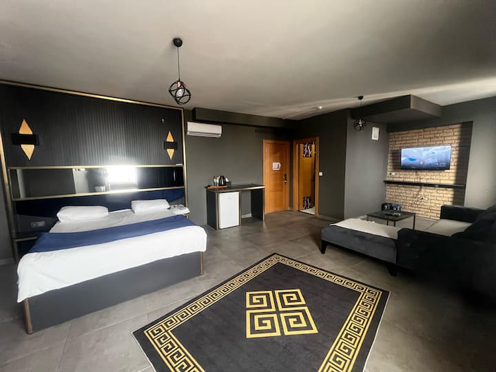 Saw Yakını Lüks Otel - Sultanbeyli