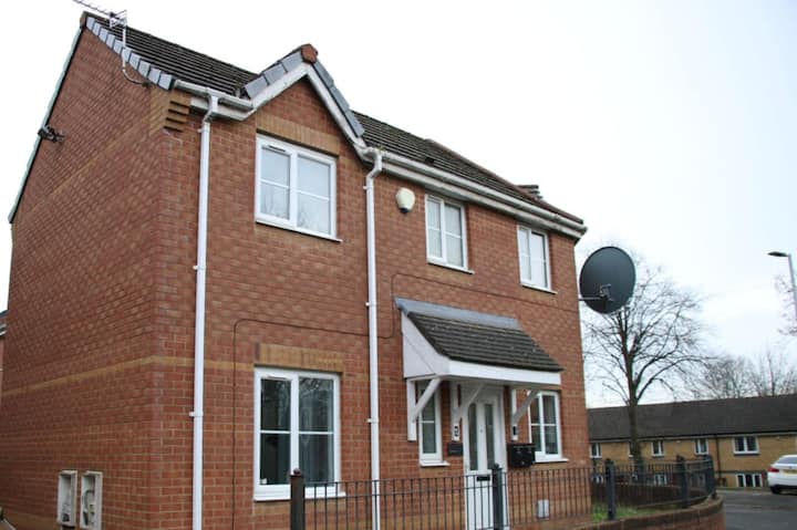 City Center Stay|sleeps 7|free Parking - 