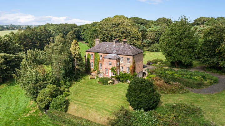Agivey House - Georgian Manor - Ballymoney
