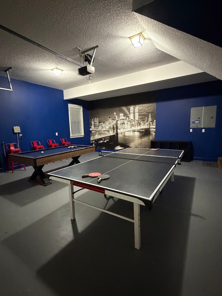 4br | 3bth | 7 Bed + Pool + Game Room - Warner Robins, GA