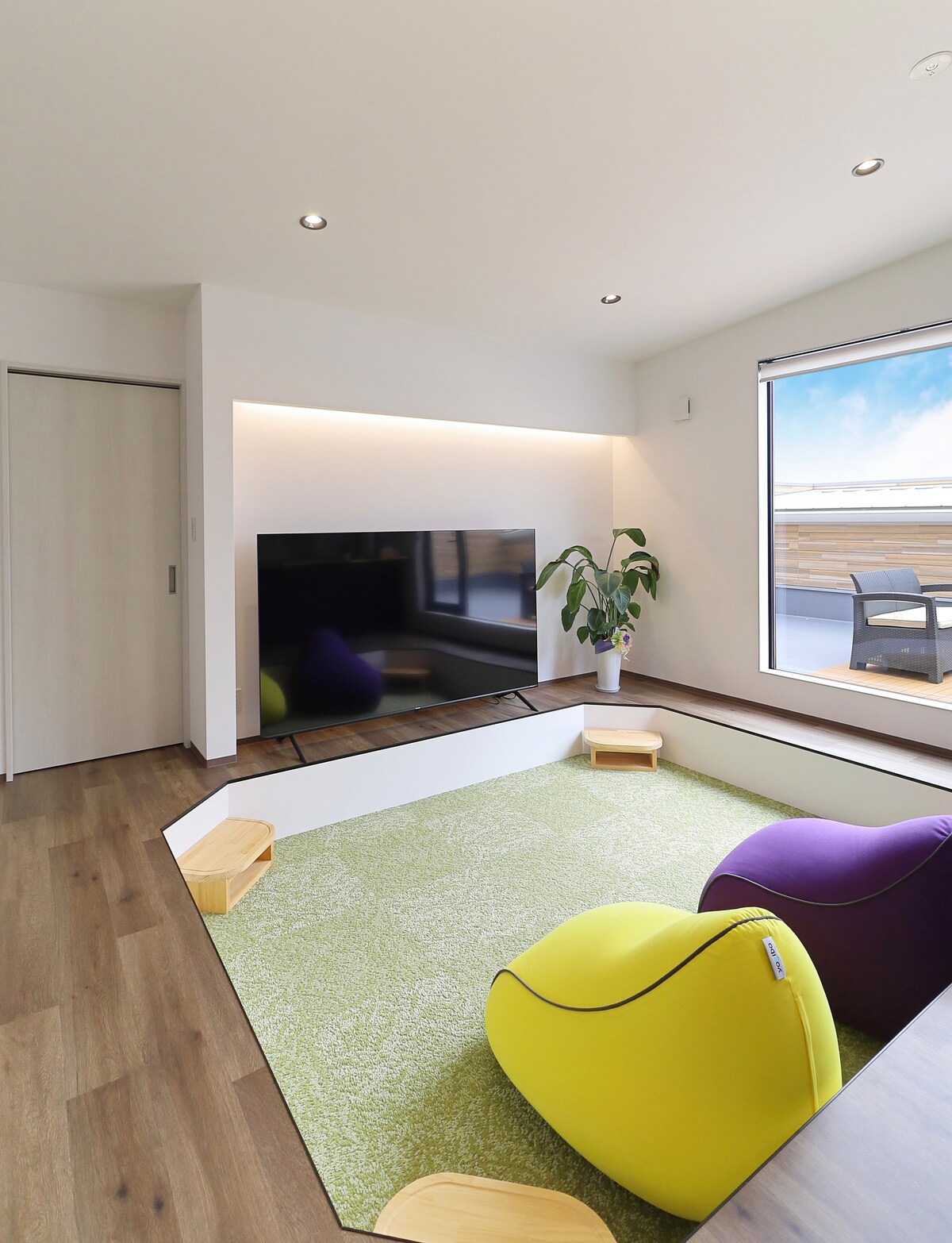 C SMILE 高松 三名町92-2 ワークマンプラス横（緑の建物） - Airbnb