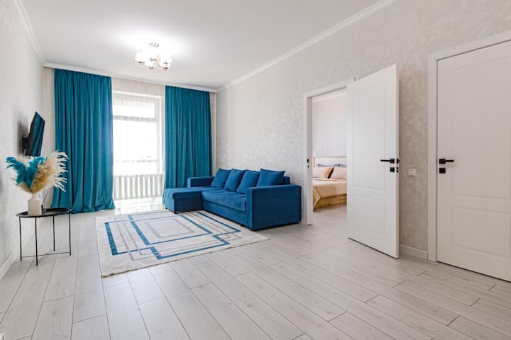 В самом центре рядом с БЦ Москва - Kazakhstan