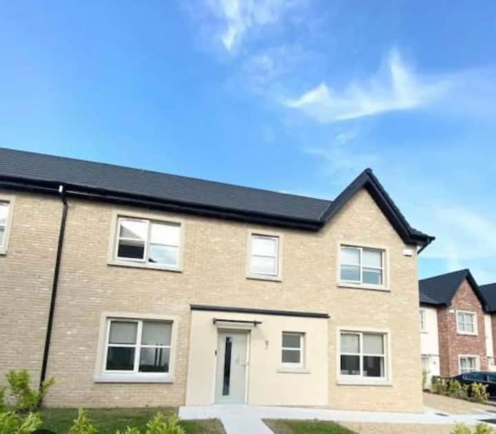 Luxury Home (Sleeps 6) Central Town Newbridge - Kildare