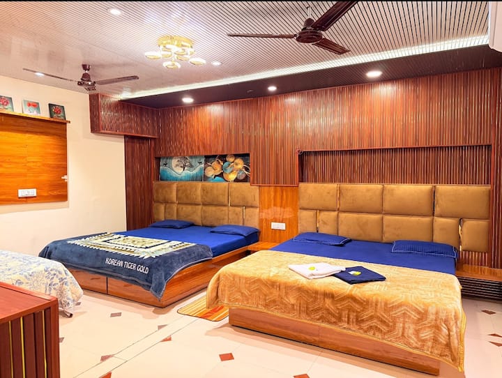 Ac Deluxe Family Room Near Mahakal Temple (900mtr) - Ujjain
