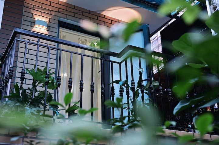Whole House In Hoan Kiem/balcony/train Street - Hanói