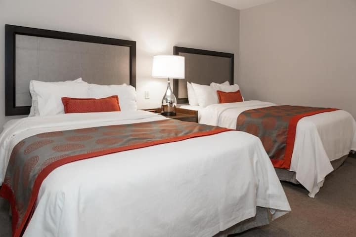Ramada Boston | 2 Double Beds | Near Franklin Zoo - Boston, MA