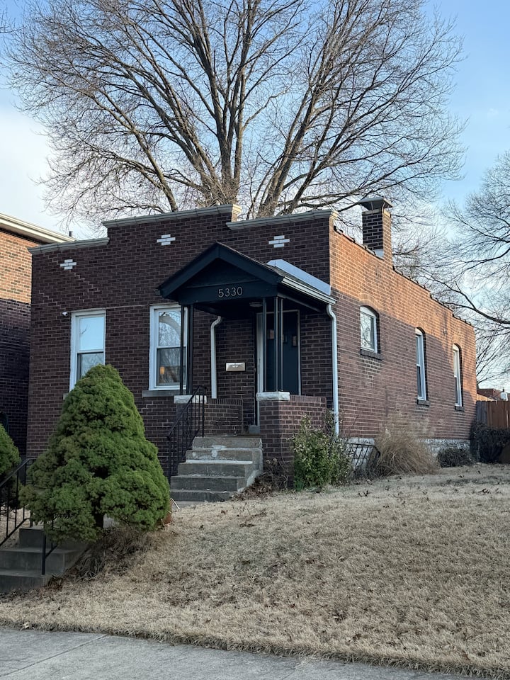 Mountainhouse

Swg-historic Neighborhood. - Saint-Louis, MO