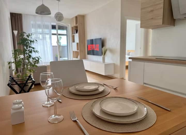 Ll Apartment Zelena Stran + Private Parking - Košice