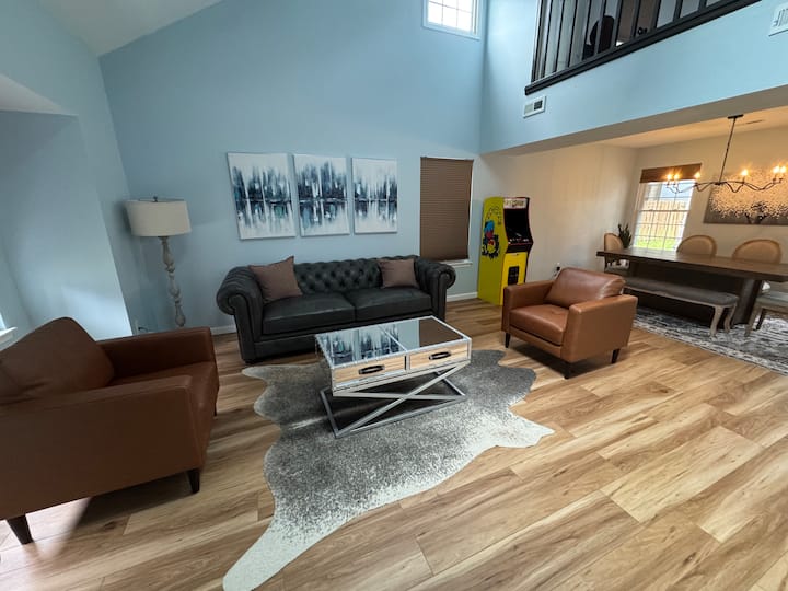 Near Hospitals And Interstate! - Newport News, VA