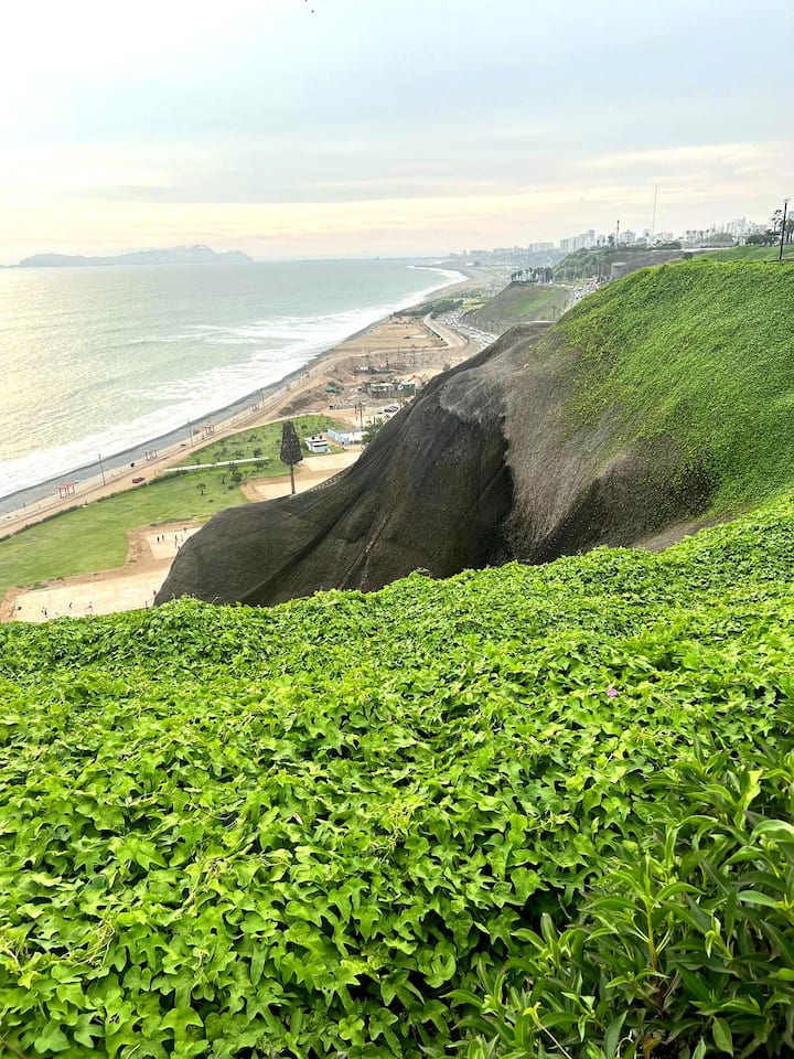 3br Miraflores Apartment Near Beach & Top Dining - Lima