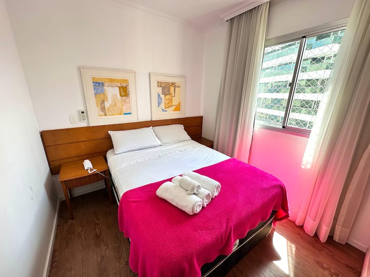 2 Quartos, Perto Av Paulista, Pet, 1 Vaga, Piscina - São Paulo