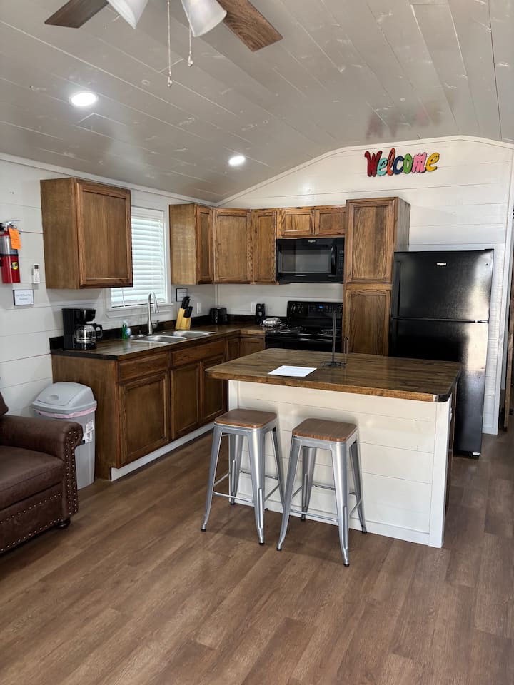 Tiny Home - Concan, TX