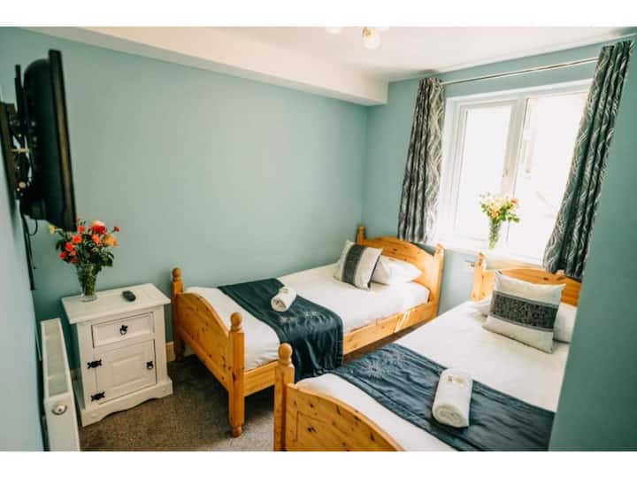 Newquay | Chambre Quadruple De Luxe - Perranporth