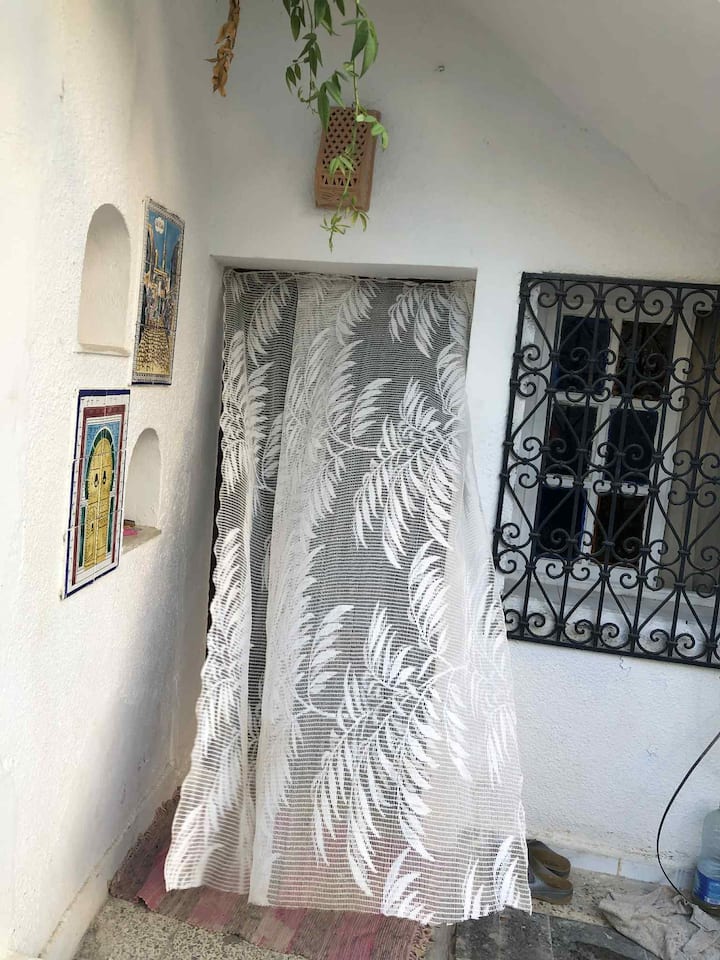 Un Bel Studio Coquin. - Hammamet