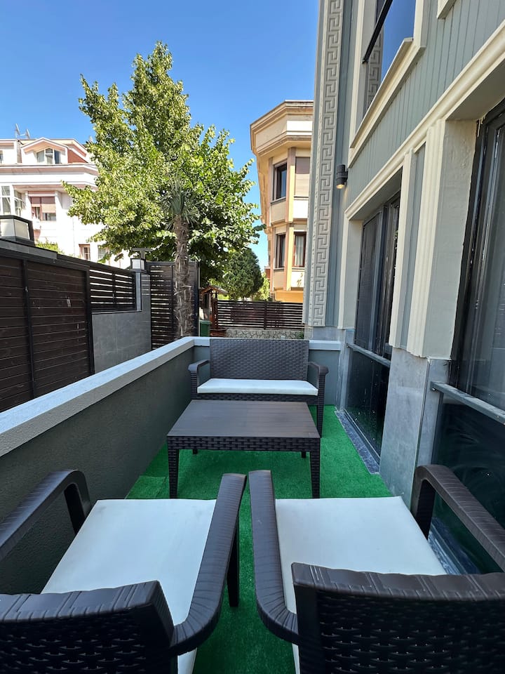 Balkonlu 2+1 – Plaj & Orman Yakını - Beylikdüzü